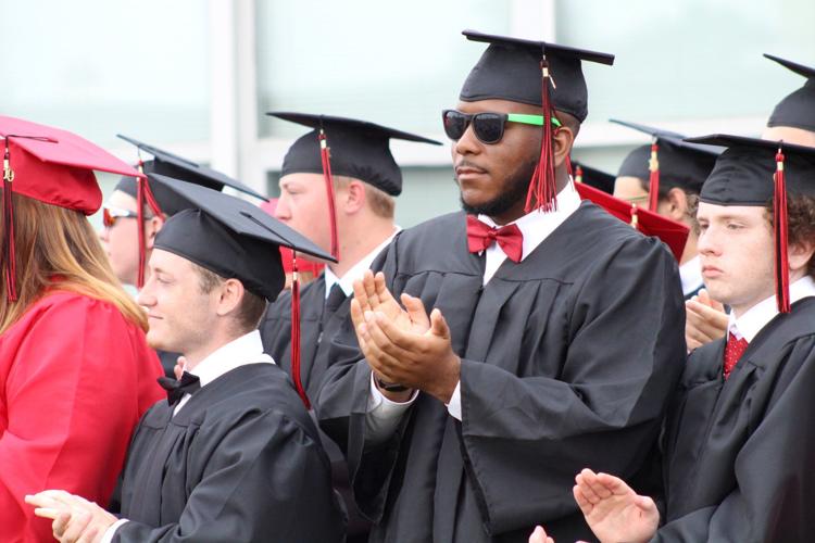 Bo Manor High grads encouraged to appreciate bridges | Schools ...