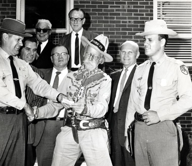 Rodeo Earl Smith: The man, myth & legend | Our Cecil | cecildaily.com