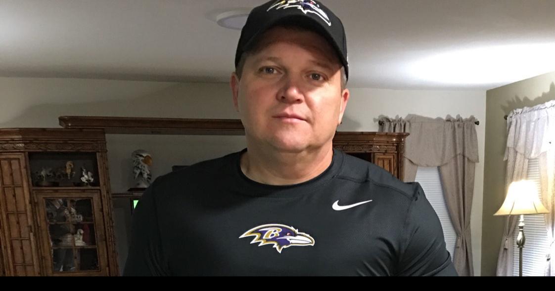 Holbrook celebrates 49th birthday | Have You Heard | cecildaily.com