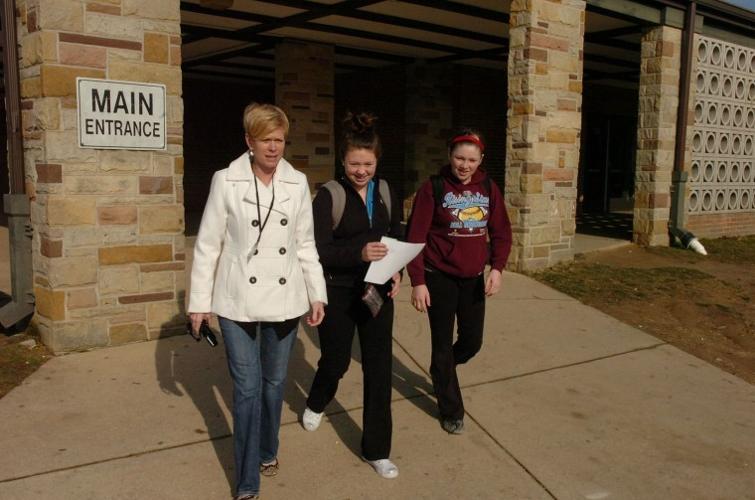 Bo Manor middle and high schools on lockdown after rumors of violence ...