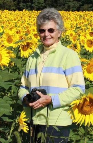 Diane D. Thompson (Dougherty) | Obituaries | cecildaily.com