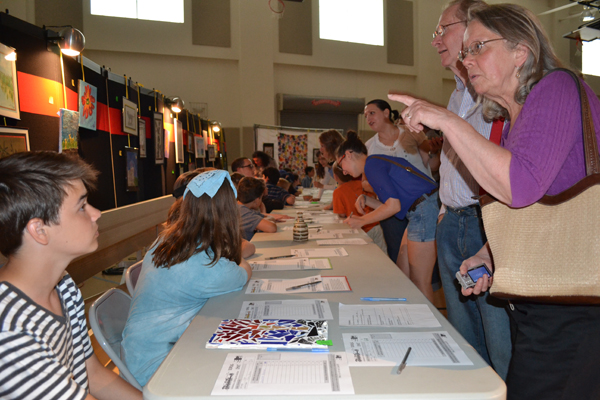 Children's charity art auction | Photo Galleries | cecildaily.com