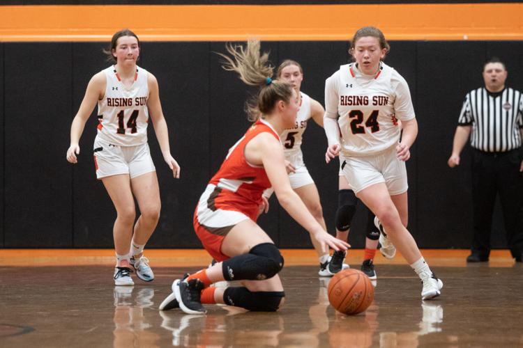 Fallston hands Rising Sun its first loss of the year in late-game nail ...