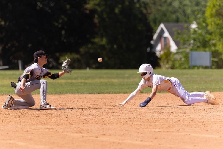The top photographs from the spring baseball season | | cecildaily.com