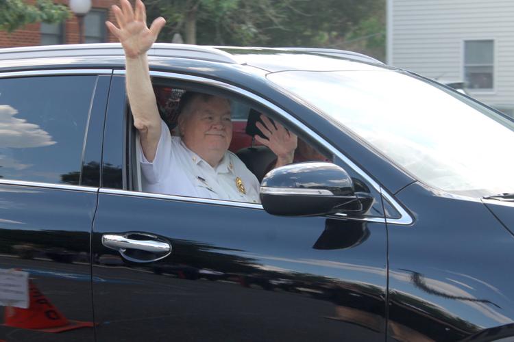 Chief Darrell Hamilton makes his 'last call' after 43 years of service ...