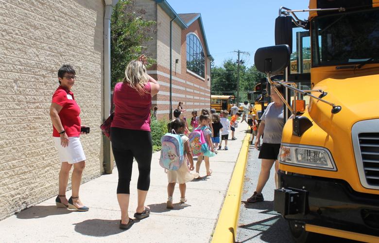 CCPS students, staff celebrate last school day | Schools | cecildaily.com