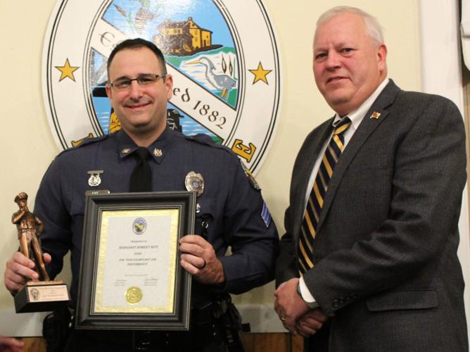 Perryville Police officers honored | Local News | cecildaily.com