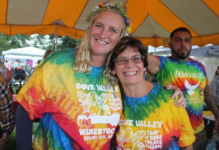 Far out, groovy Winestock Festival draws 1,200 'hippies' | News ...