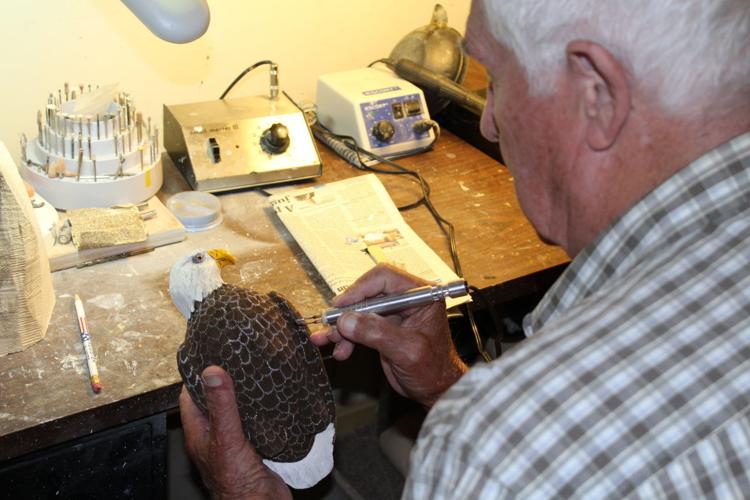 A way with a manger | Arts and Culture | cecildaily.com