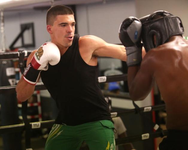 FIGHT NIGHT: Local fighters to make MMA debuts | Professional ...