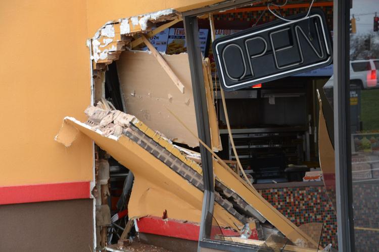 Car Crashes Into Popeyes Restaurant In Big Elk Mall Police And Fire