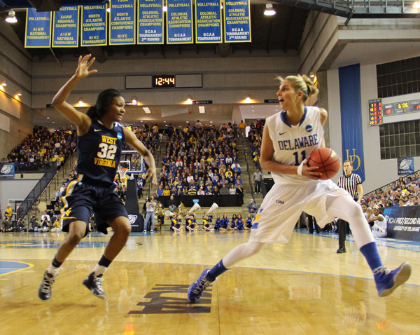 Second-half adjustment sparks Delaware to NCAA win over West Virginia ...