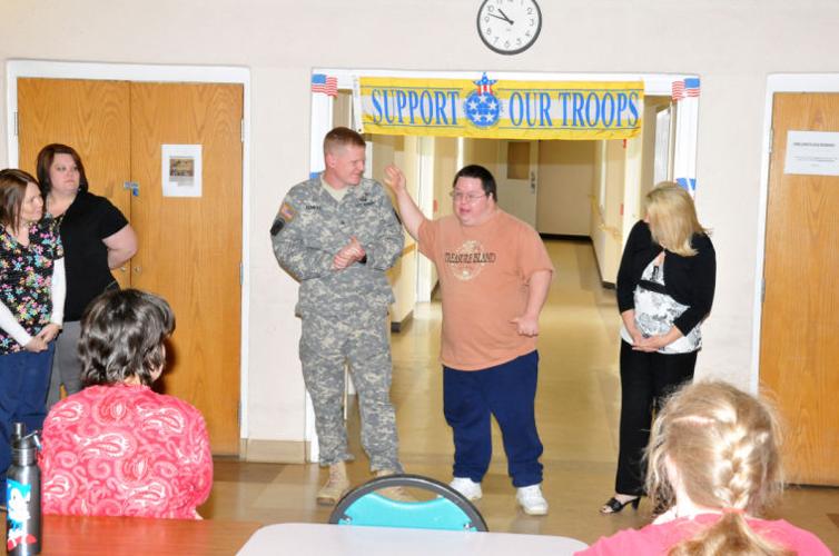 Soldier visits Bayside to thank special needs students for care ...