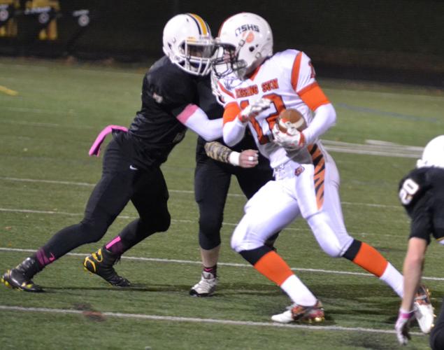 Rising Sun vs. Harford Tech football | Sports Gallery | cecildaily.com