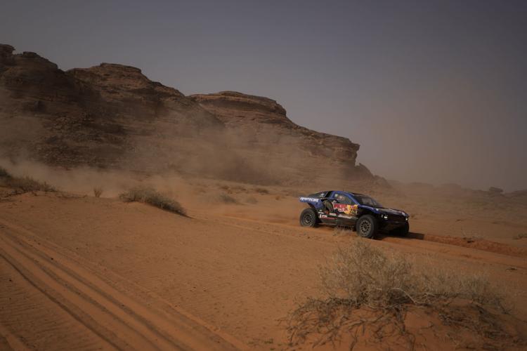 US driver Guthrie wins first major Dakar Rally stage and takes overall ...