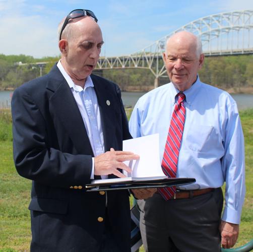Senator Cardin tours Perryville with town leaders | News | cecildaily.com