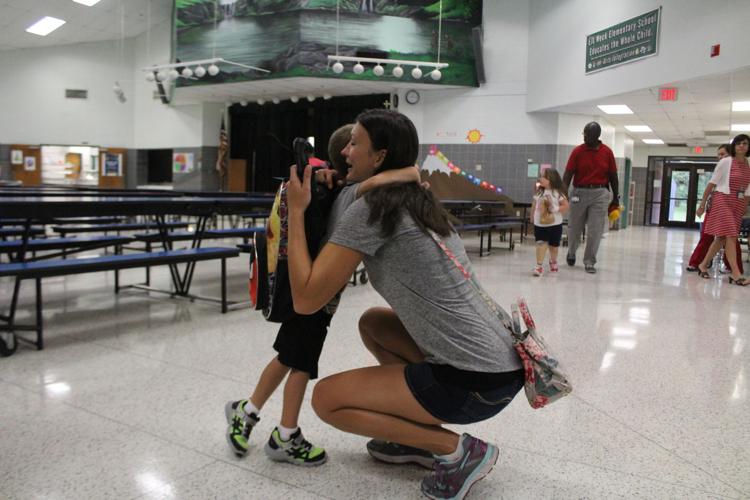 Youngest Cecil students head back to school | Schools | cecildaily.com
