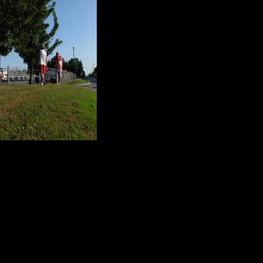 CWA strike hits home | Local News | cecildaily.com