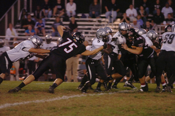 FOOTBALL: Eagles overpowered by Husky defense | High Schools ...