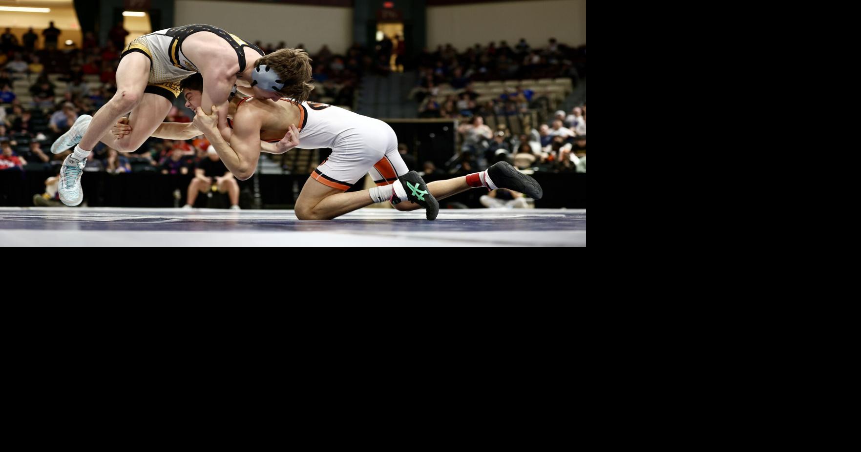 Tyler Garvin, Mason Testerman 2024 Wrestling Finals | | cecildaily.com