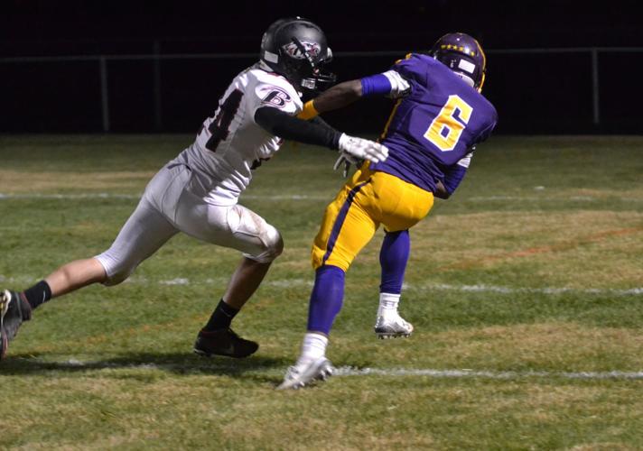 Elkton vs. Bohemia Manor football | Sports Gallery | cecildaily.com