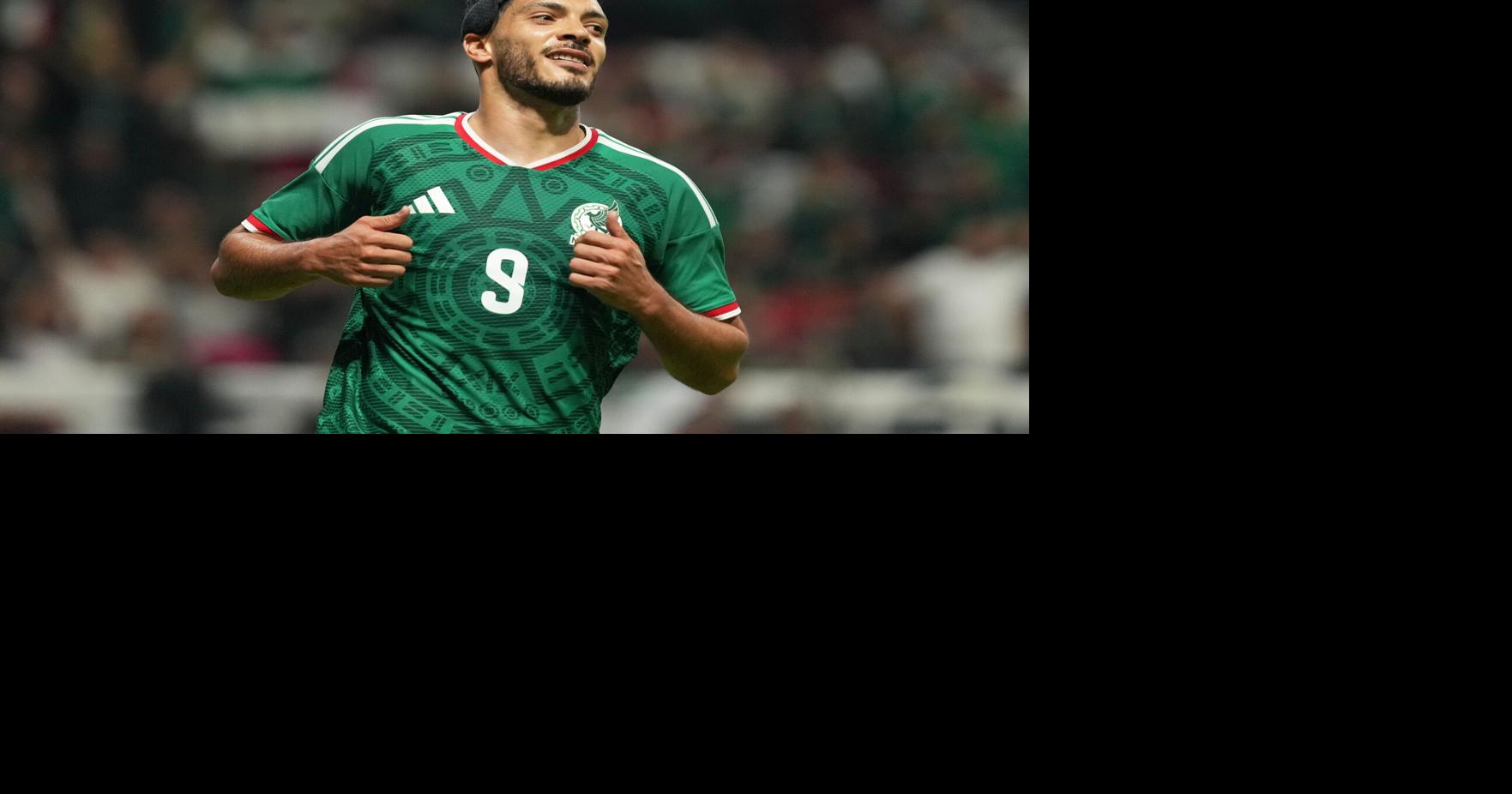 Mexico recovers from an early deficit to beat Serbia 5-1 in a World Cup ...