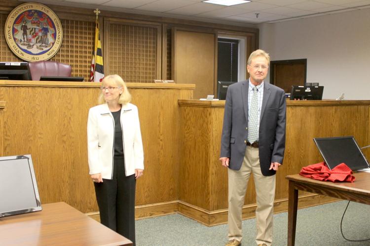 Retired Judge Baker's portrait hung in district court | Local News ...