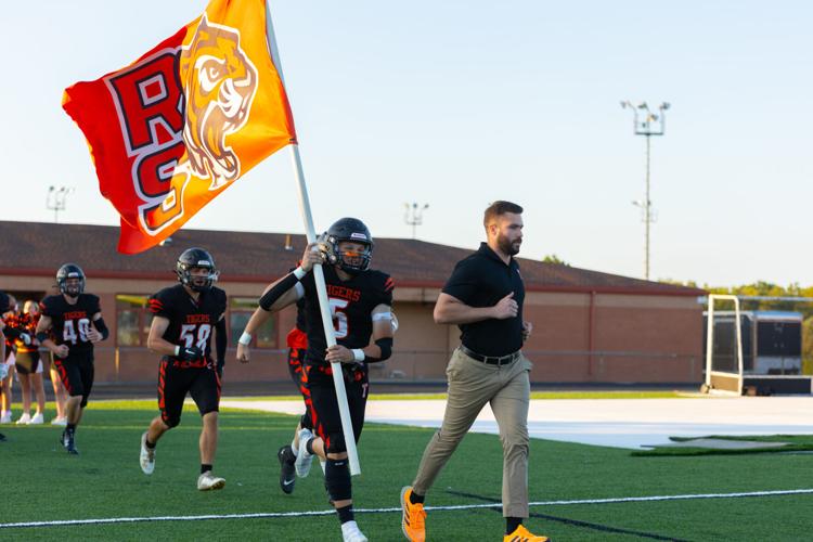 Elkton rushes its way to Rossi's first win over Rising Sun | Sports ...