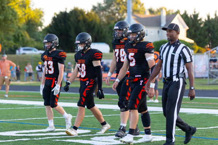 Elkton rushes its way to Rossi's first win over Rising Sun | Sports ...