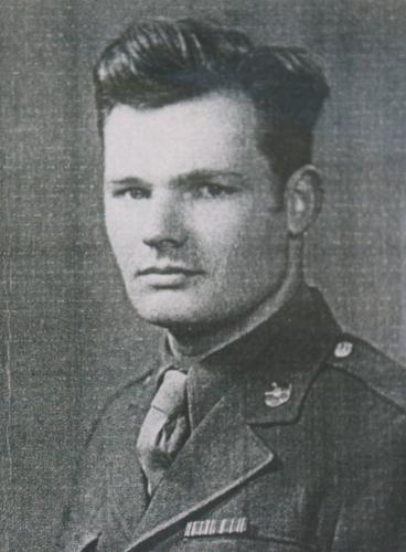 WWII veteran recounts his experiences in battle | Features | cecildaily.com