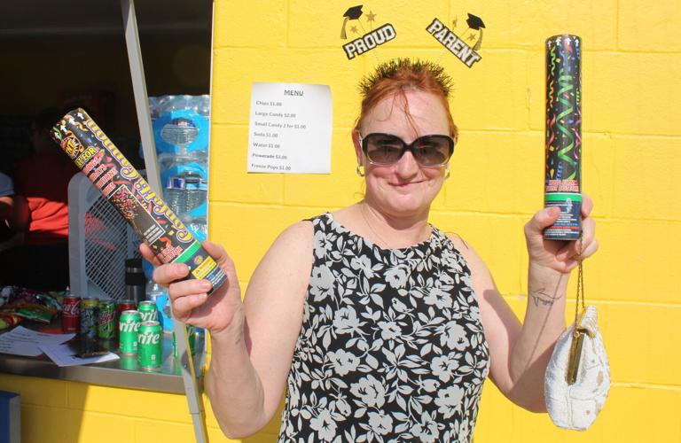 Perryville High School presents 190 diplomas during graduation ceremony ...