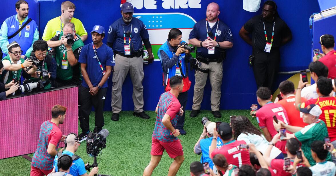 Uzbekistan Portugal WCup Soccer | World Cup | cecildaily.com