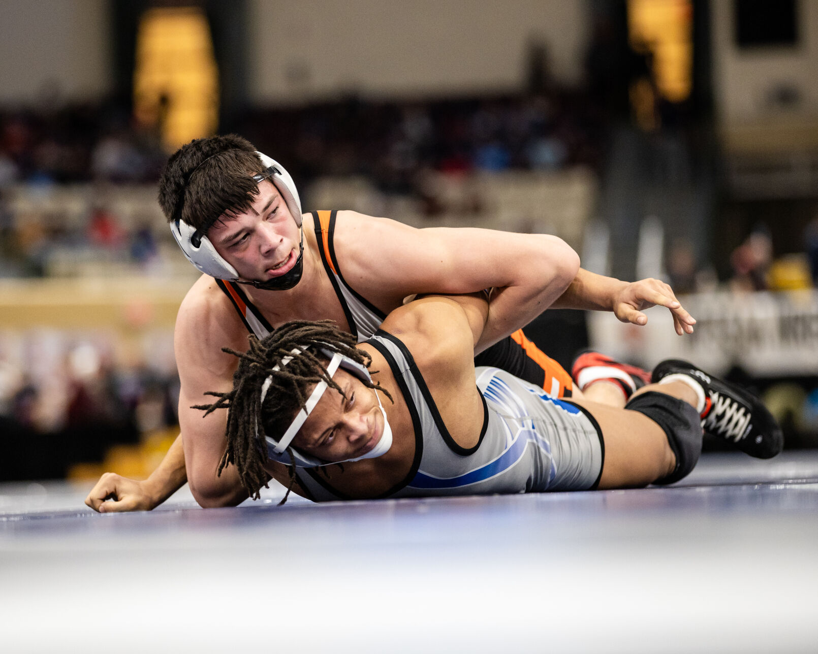 Rising Sun wrestlers hit milestones, win tournaments over winter break ...