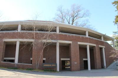 Student stabbed in University of Delaware lecture hall | Regional ...
