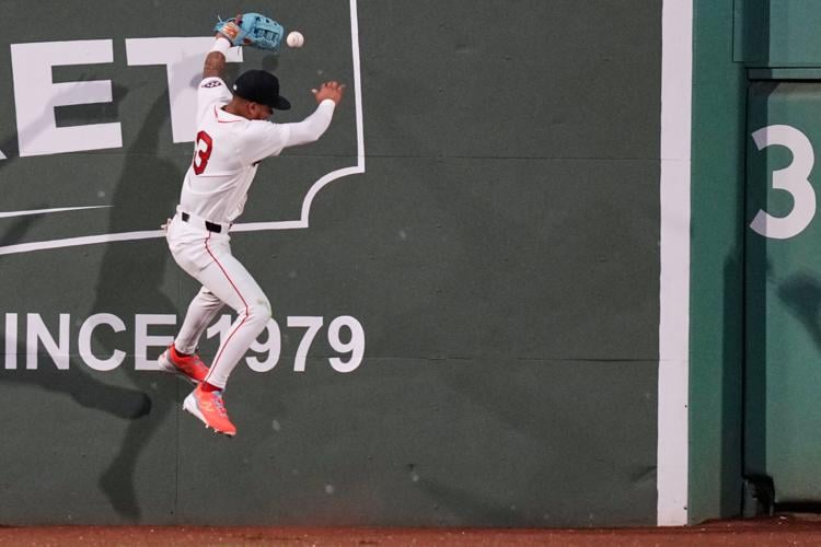 Michael Harris II homers, has 4 hits to help Braves outlast Red Sox 7-6 ...