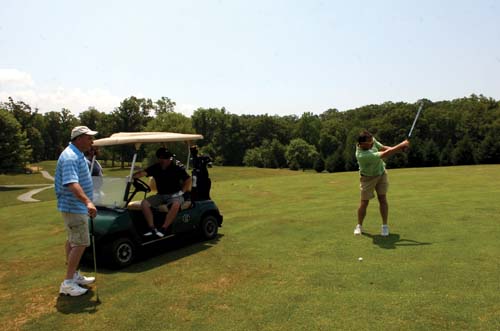 Making the green for Cecil College (3 photos) | News | cecildaily.com