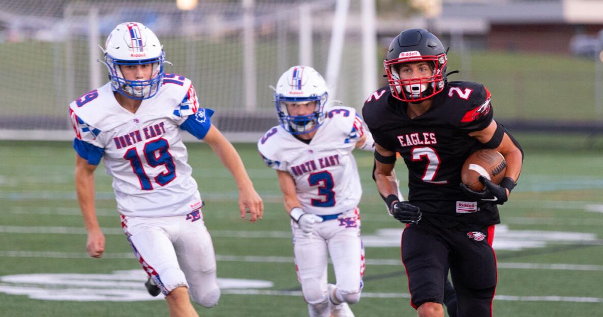 Fleming scores two special teams TD's; Eagles move to 3-0 with win over ...