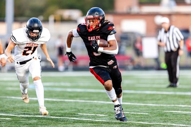 Week 3 Football Capsules | Sports | cecildaily.com