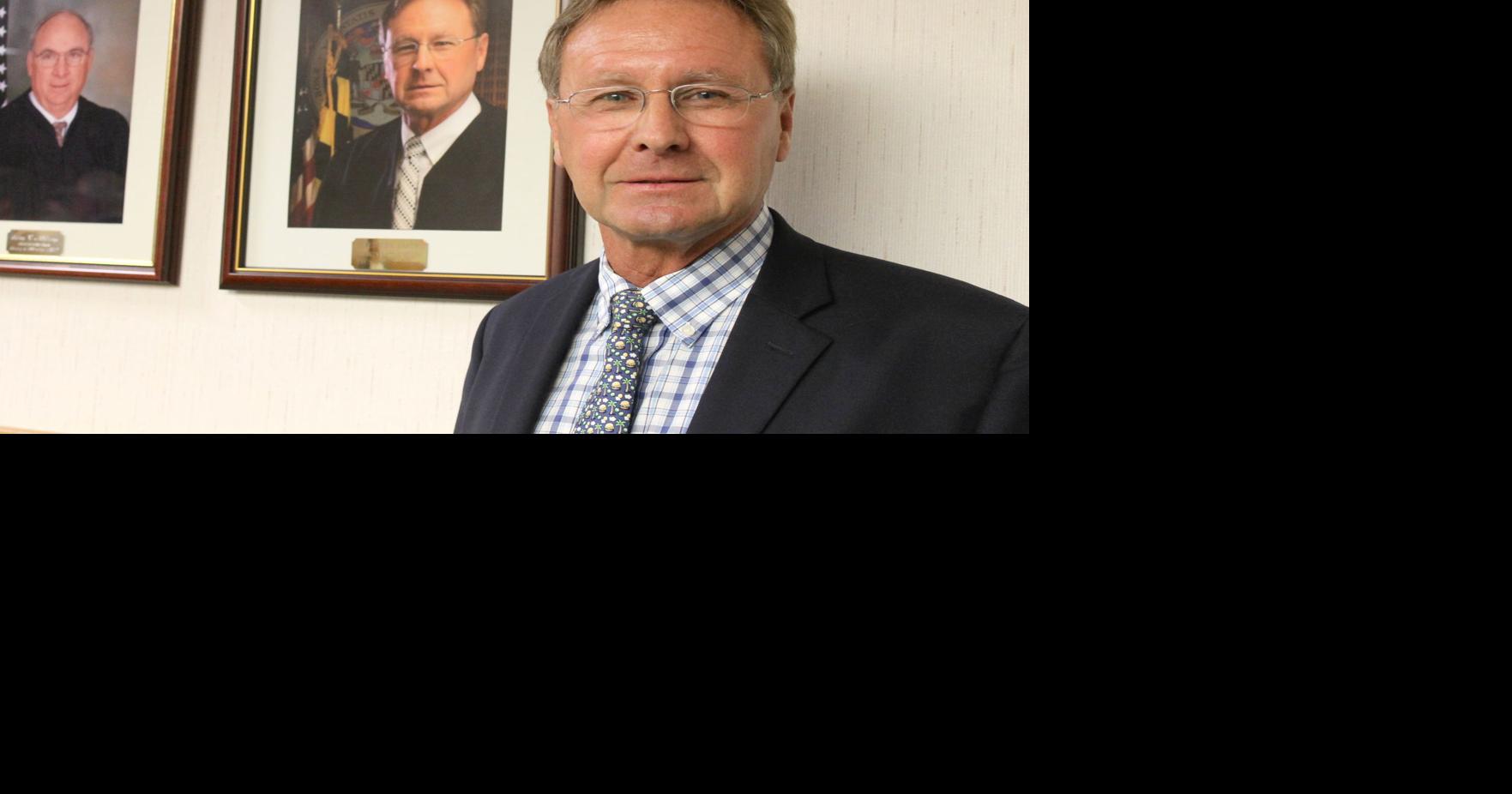 Retired Judge Baker's portrait hung in district court | Local News ...