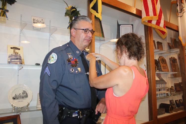 Perryville promotes two officers | News | cecildaily.com