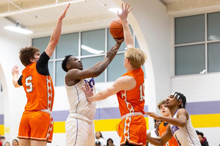 Elkton reaches region final with win over Fallston | Sports ...