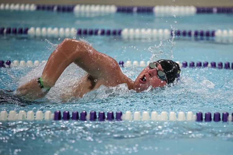 Elkton, Rising Sun open swim season | Sports | cecildaily.com