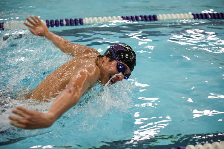 Elkton, Rising Sun open swim season | Sports | cecildaily.com