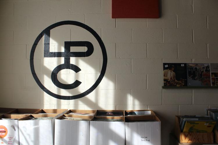 Long Play Cafe celebrates last day in Newark | Features | cecildaily.com