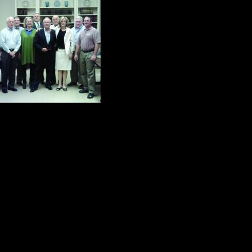 Bainbridge board honors outgoing board members | Business | cecildaily.com