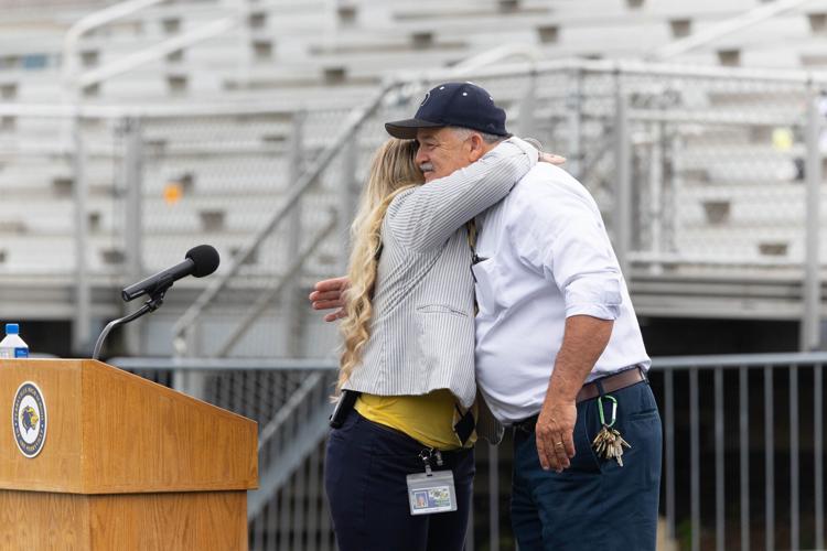 Perryville High School honors the legacy of longtime athletic director ...