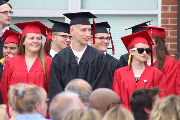 Bo Manor High grads encouraged to appreciate bridges | Schools ...
