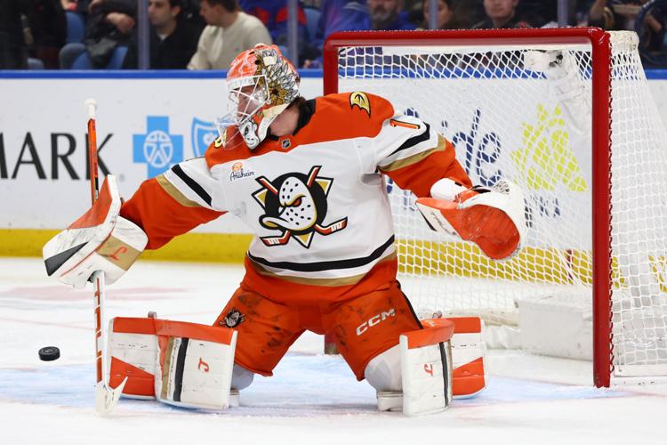 Jack Quinn, Tage Thompson lead Sabres over Ducks 5-3 for 13th win in 14 ...