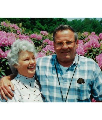 Laura E. Saunders | Obituaries | cecildaily.com