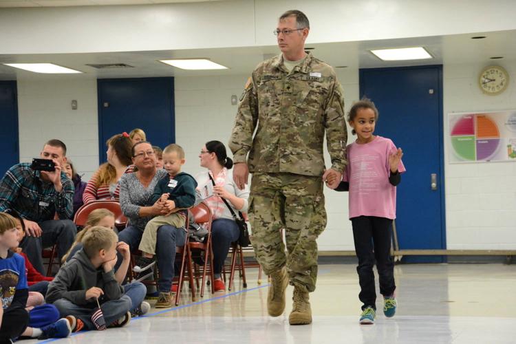 Thomson Estates Elementary honors veterans | Local News | cecildaily.com